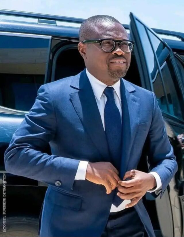 Diplomatie : le Président Romuald Wadagni entame une tournée au Sénégal ...
